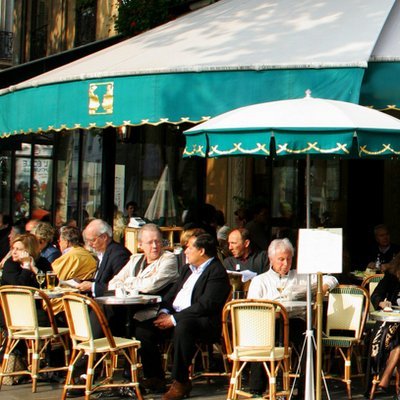 Tips To Blending In Like A Local